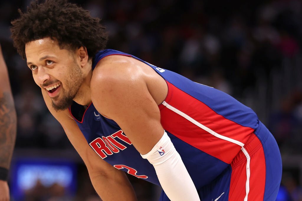 Cade Cunningham réussit son début de saison - Le Roster